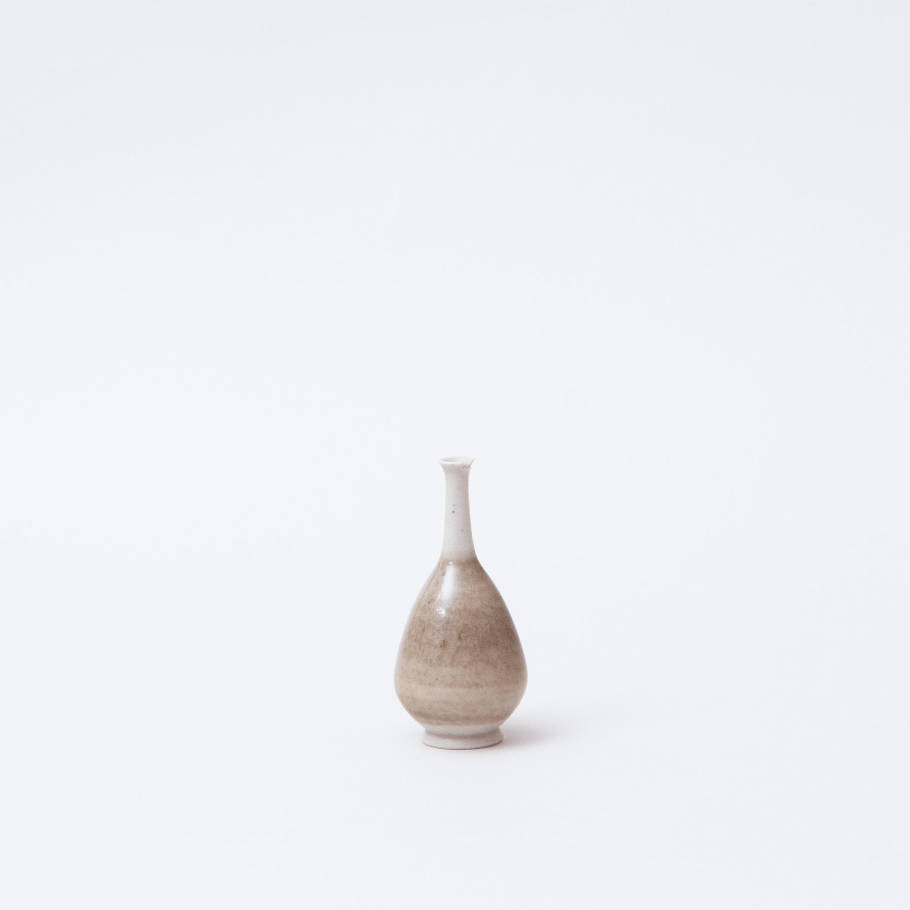 Miniature vase made by Hoganas | 900 Art & Design - Vintage ceramics